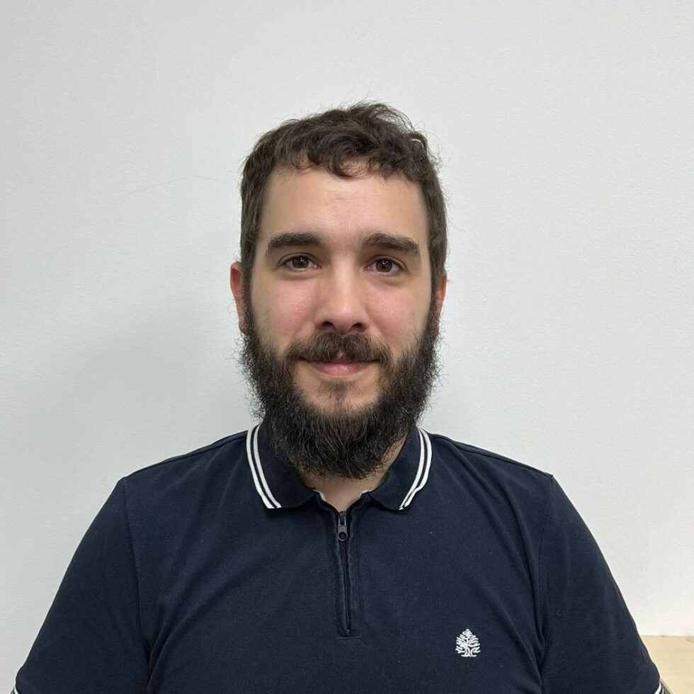 Un equipo más fuerte que nunca: victoria de Victor Mirete e ...